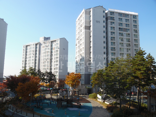 아산인주아파트건조대 아산시 인주면 밀두리에 위치한 휴먼시아 주공아파트 천정 빨래건조대를 설치해드렸습니다 네이버 블로그
